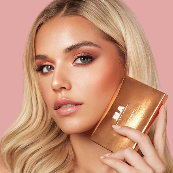 A.M. Cosmetics By Anouk Matton